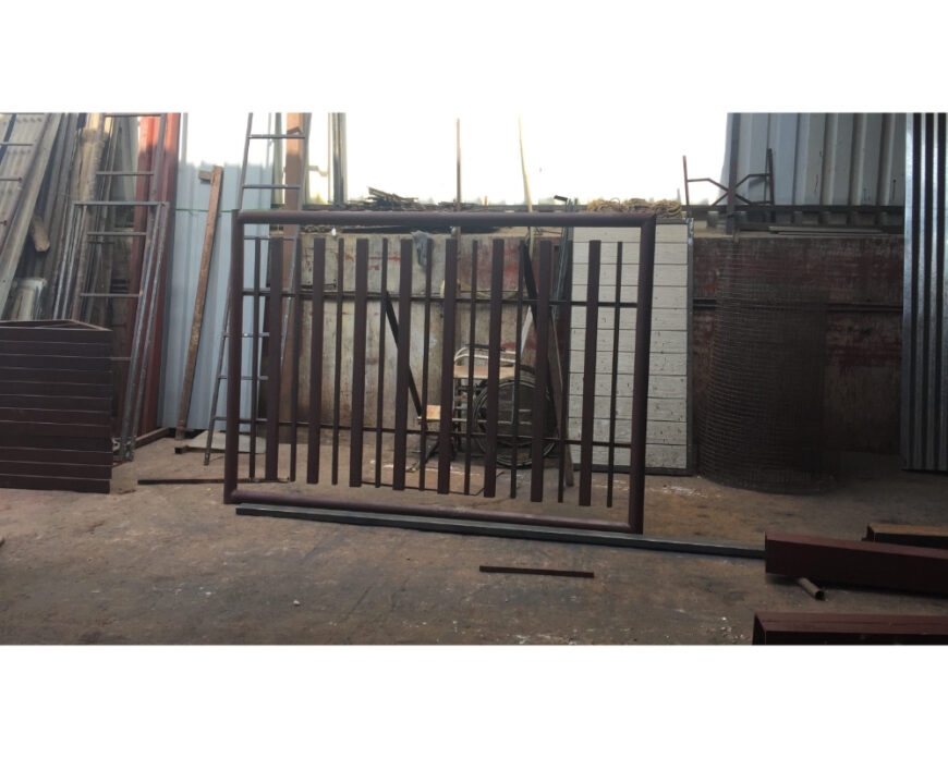 Collapsible Gate - Om Engineers (Fabricators)